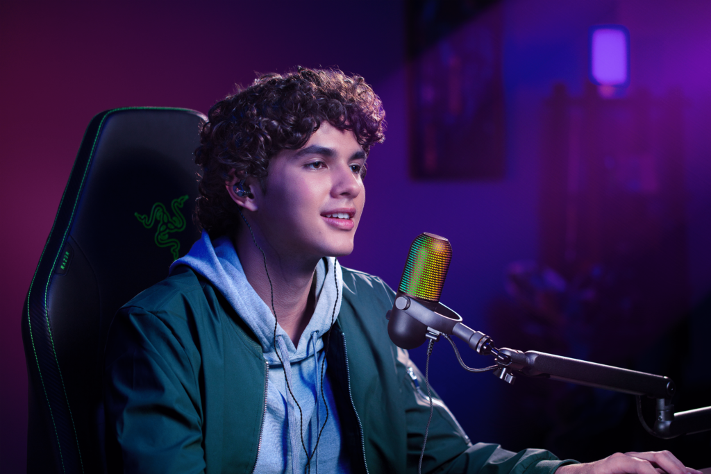 Razer apresenta microfones Seiren V3 Chroma e Seiren V3 Mini, que unem ...